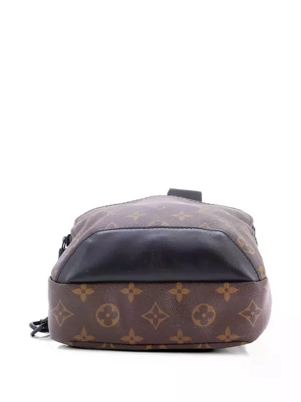 LOUIS VUITTON Avenue Sling Bag Macassar Monogram Canvas