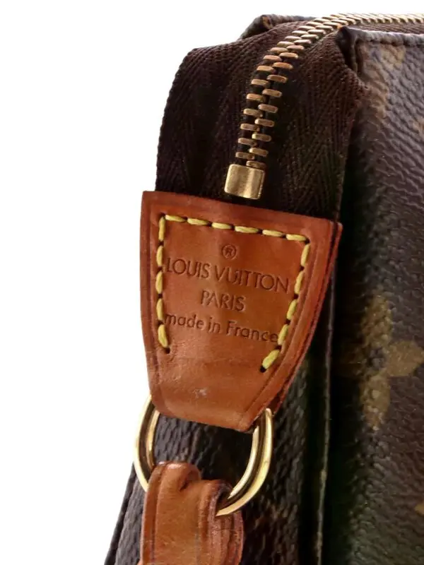 LOUIS VUITTON Pochette Accessoires Nm Monogram Canvas - Brown