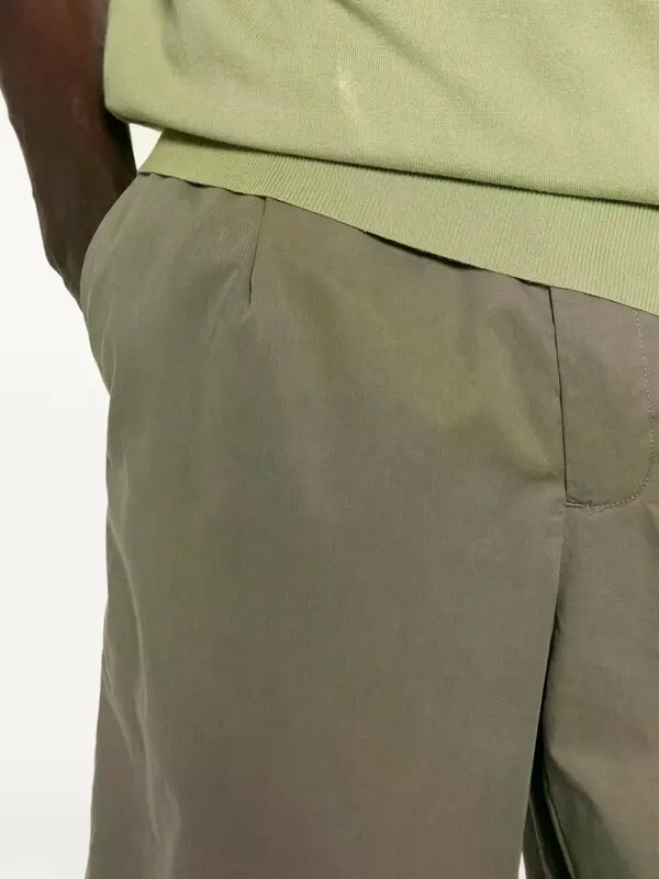 MYTHS Pleated Detail Shorts