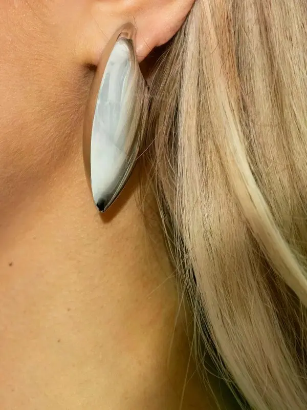 Givenchy Cocoon Curved-shape Earrings - Silver