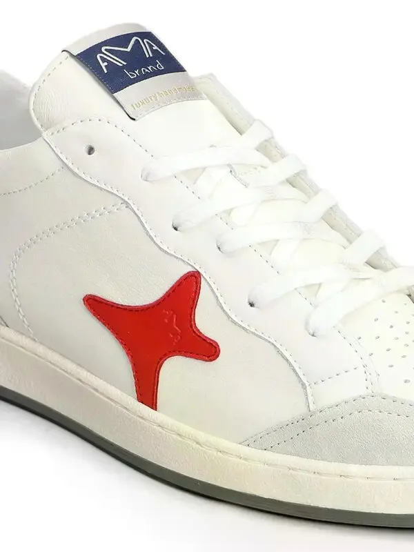 AMA-BRAND Star-patch Lace-up Sneakers