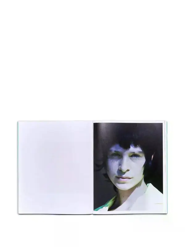 ANTENNE BOOKS Mud 05 Book
