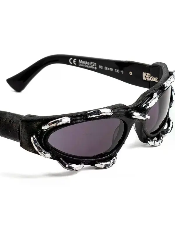 KUBORAUM Gorgone Cat-eye Frame Sunglasses - Black