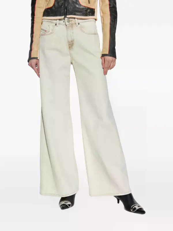 DIESEL® D-akemi Jeans - Neutrals