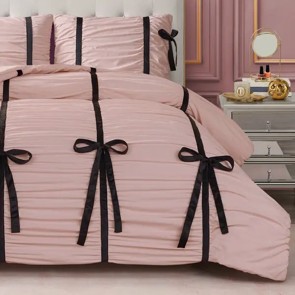 Juicy Couture Amelie Bows Ruched Comforter Set - Light Pink
