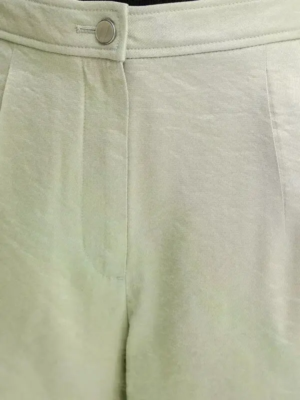 Guess Pleated Shorts