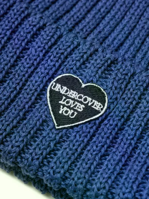 Undercover Ribbed-knit Beanie Hat With Heart Patch - Blue