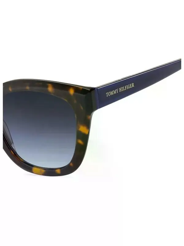 Tommy Hilfiger Cat-eye Frame Sunglasses