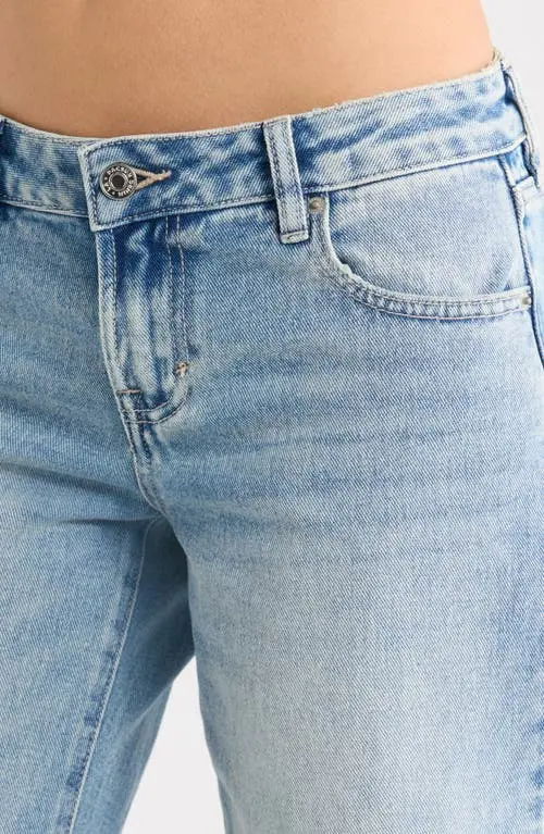 PACSUN Zoe Low Rise Wide Leg Girlfriend Jeans - Medium Indigo