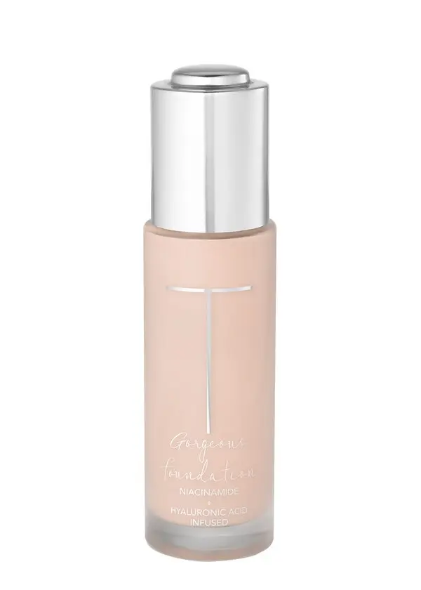 Trish Mcevoy Gorgeous Foundation - 4