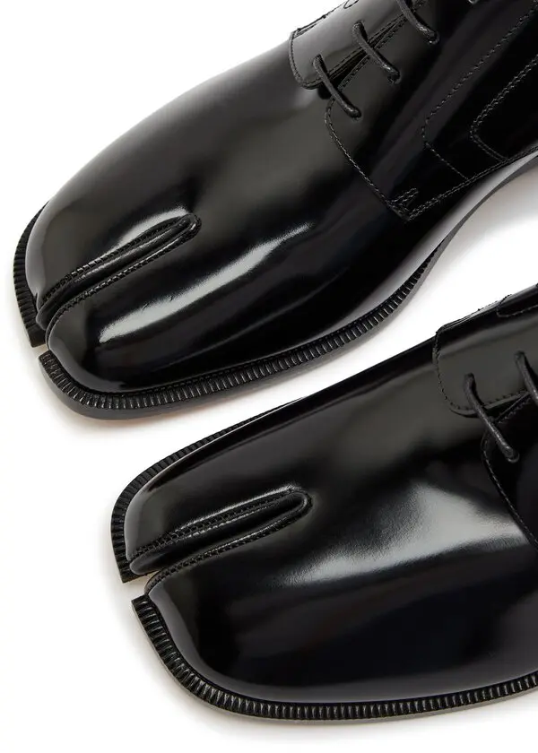 MAISON MARGIELA Tabi Split-toe Leather Shoes