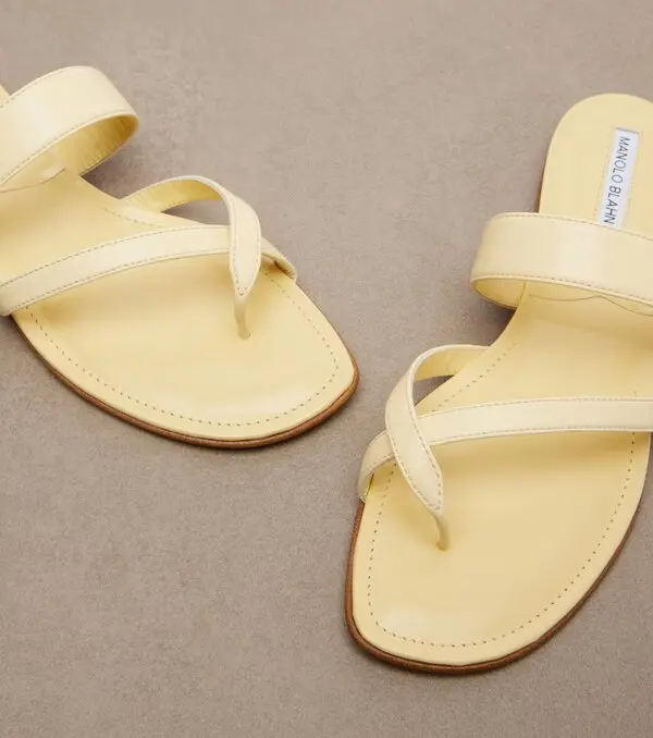 Manolo Blahnik Susa Leather Sandals - Yellow