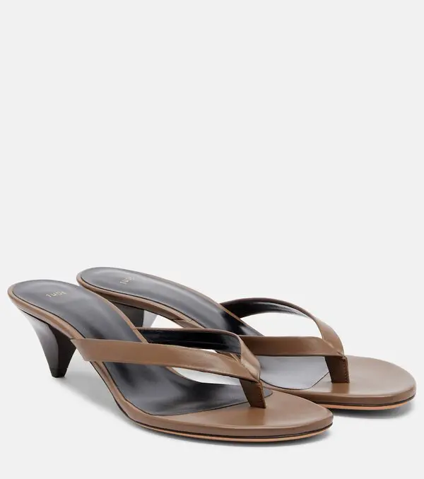 JUDE Rooty Leather Thong Sandals - Brown