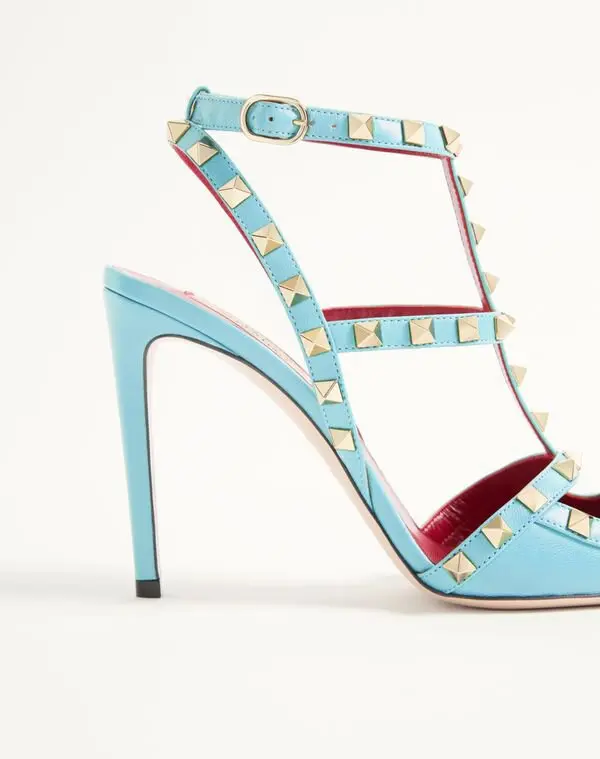 Valentino Garavani Rockstud Kidskin Pumps - Azure