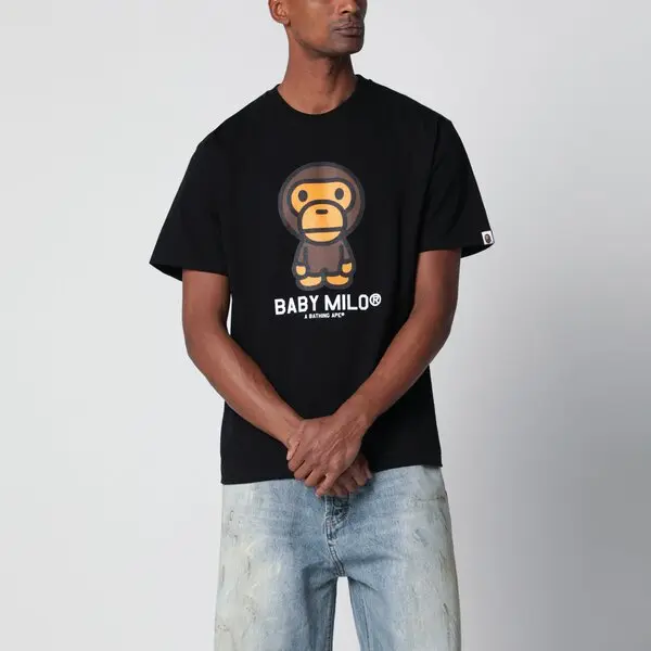 A BATHING APE T-shirt With Baby Milo Print - Black