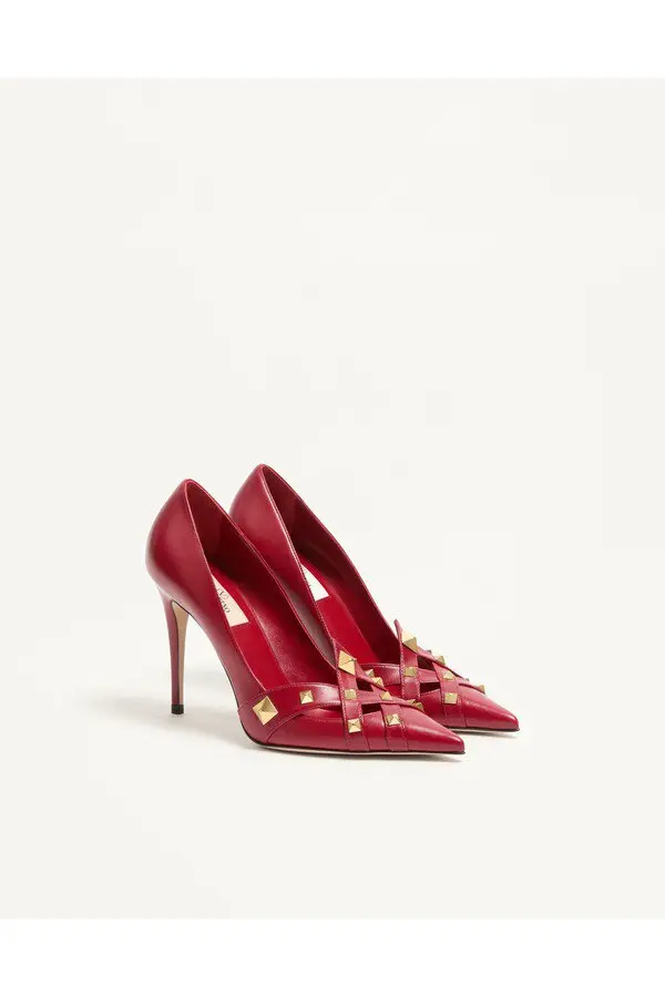 Valentino Garavani Studded Kidskin Leather Pumps - Red