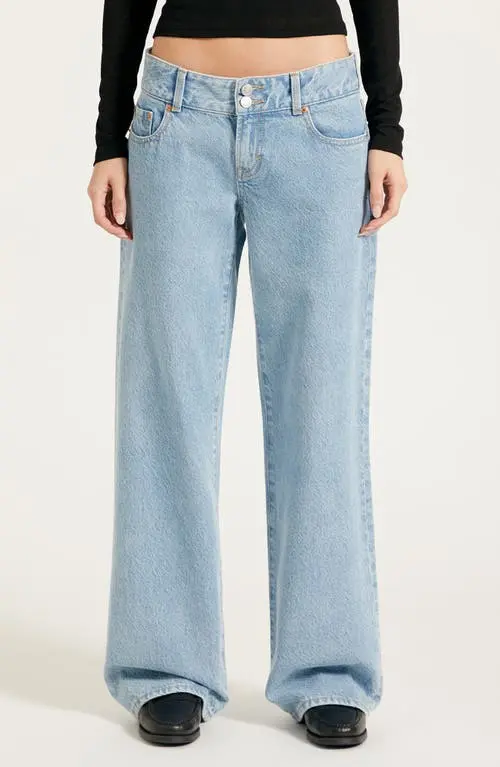 PACSUN Zoe Low-rise Girlfriend Jeans