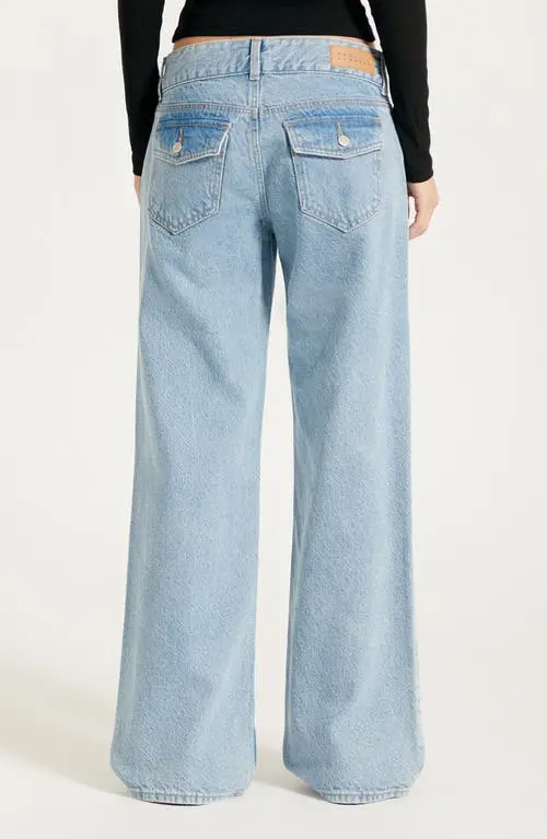 PACSUN Zoe Low-rise Girlfriend Jeans