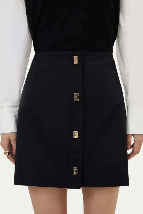Karen Millen Techno Cotton Mini Skirt With Gold Clasp Detail - Black