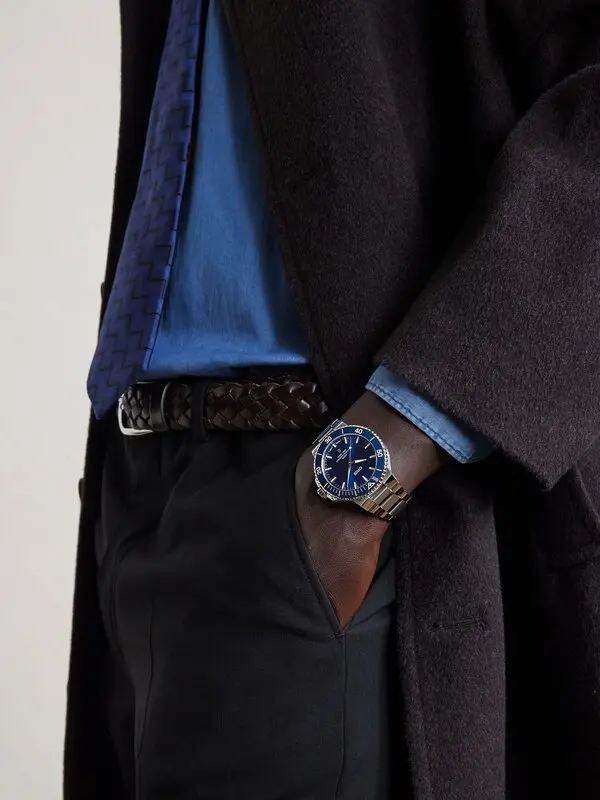 ORIS Aquis Date Stainless Steel Automatic Watch - Blue