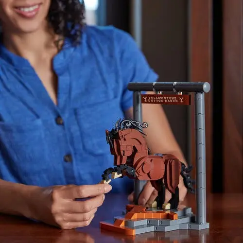 BRICKCRAFT Stone Stallion Horse Building Set