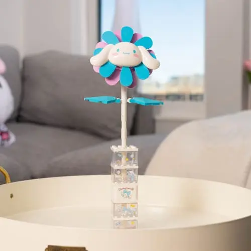 BRICKCRAFT Hello Kitty Cinnamoroll Flower And Vase Building Set