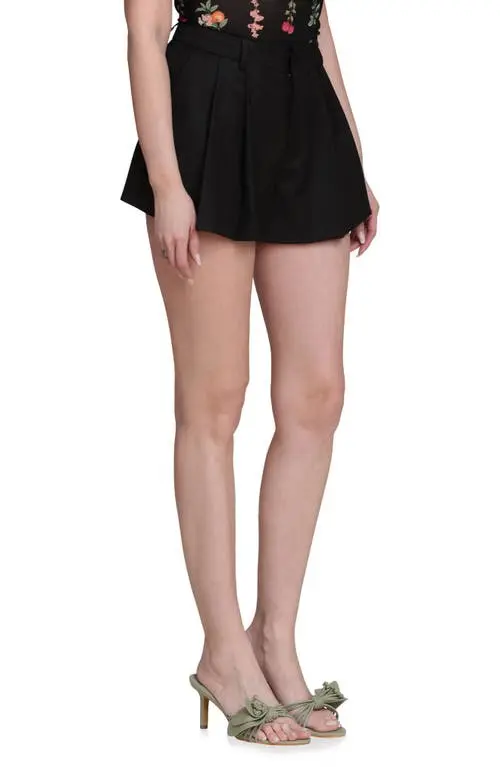 Avec Les Filles Pleated High-waist Shorts
