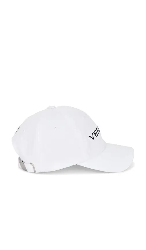 VERUTUM Lettering Cap