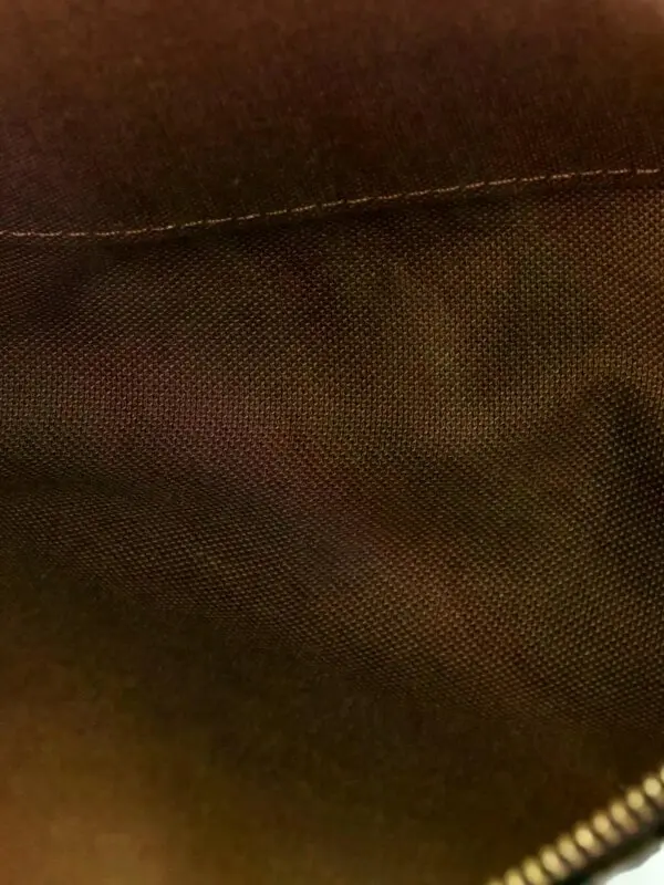 LOUIS VUITTON Pochette Accessoires Nm Monogram Clutch - Brown