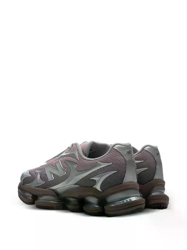 NEW BALANCE Abzorb 2000 Metallic-effect Sneakers - Pink