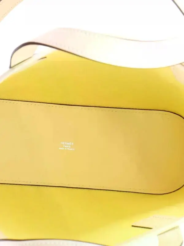 Hermès Cabas H En Biais 27 Tote - Yellow
