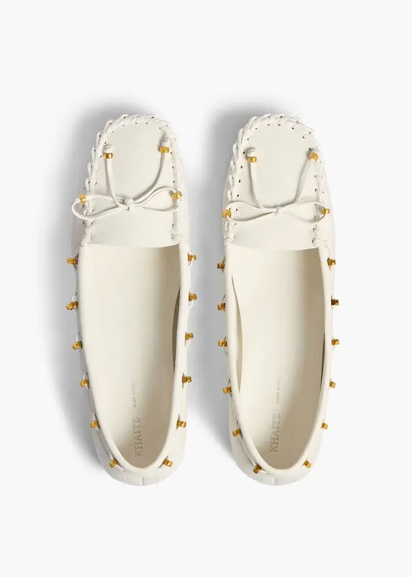 Khaite Milly Flat In Leather - Chalk