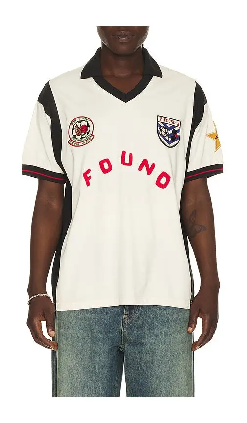 FOUND Graphic Logo Soccer Jersey - Cream