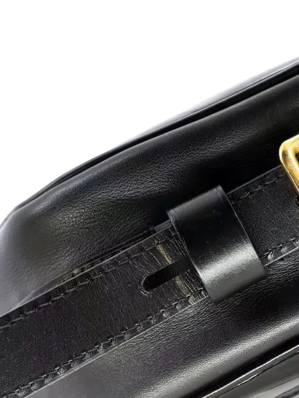 LOUIS VUITTON Boite Chapeau Souple Bag Monogram Vernis Mm - Black