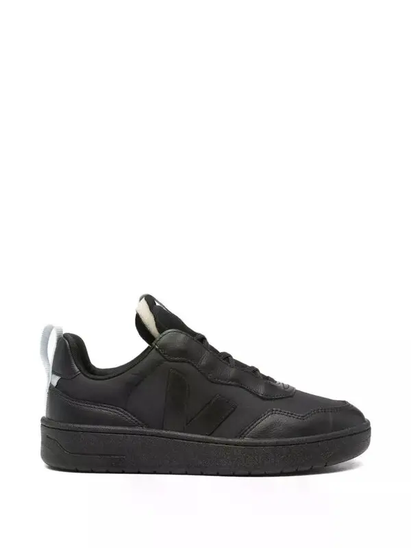 VEJA V-90 Lace-up Sneakers - Black
