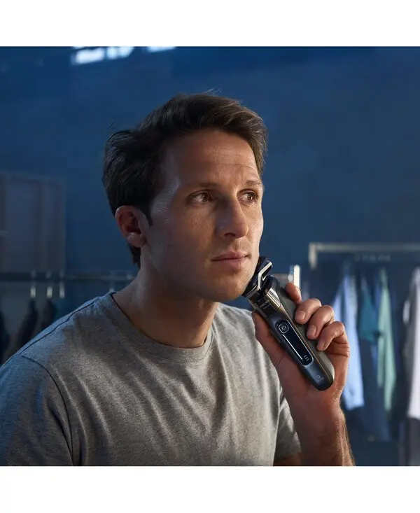 PHILIPS NORELCO Shaver 7200