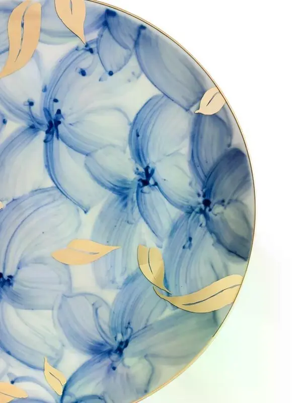 Shanghai Tang Ginger Flower Dinner Plate