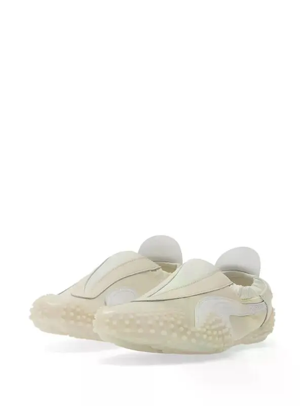 PUMA Mostro Move Venus Sneakers - Neutrals