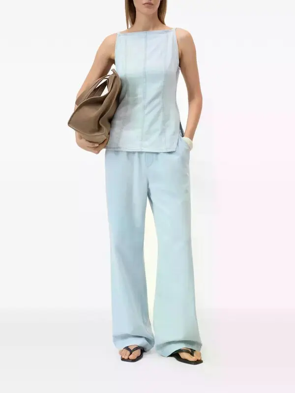 Closed Strap Top