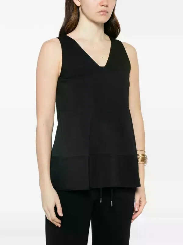 MARGITTES V-neck Top