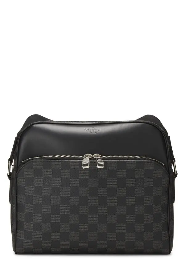 LOUIS VUITTON Damier Graphite Dayton Reporter - Black