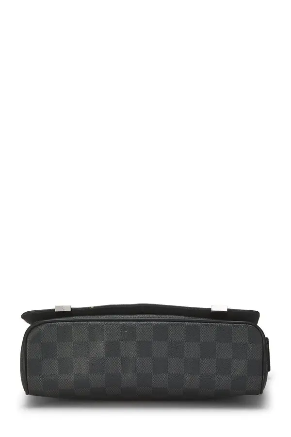 LOUIS VUITTON Damier Graphite League District Nm