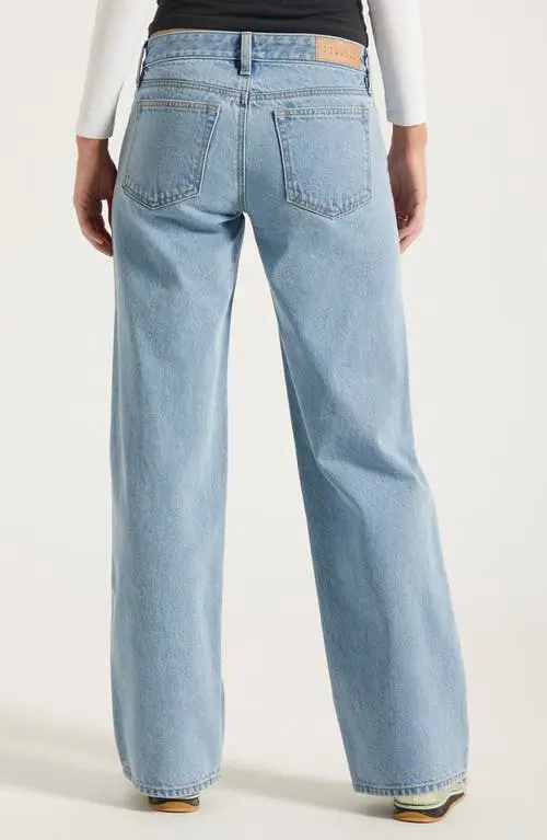 PACSUN Zoe Low Rise Girlfriend Jeans