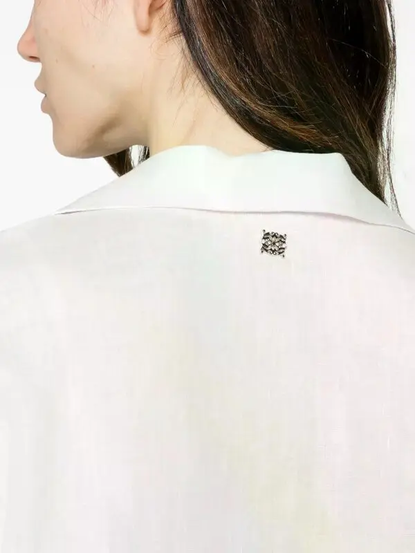 PANICALE Side-slit V-neck Blouse