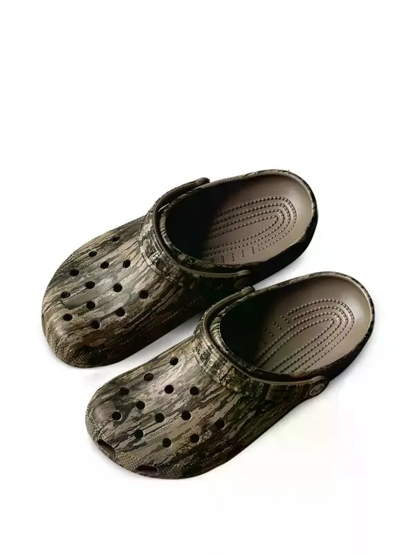 CROCS Realtree Apx® Classic Clogs