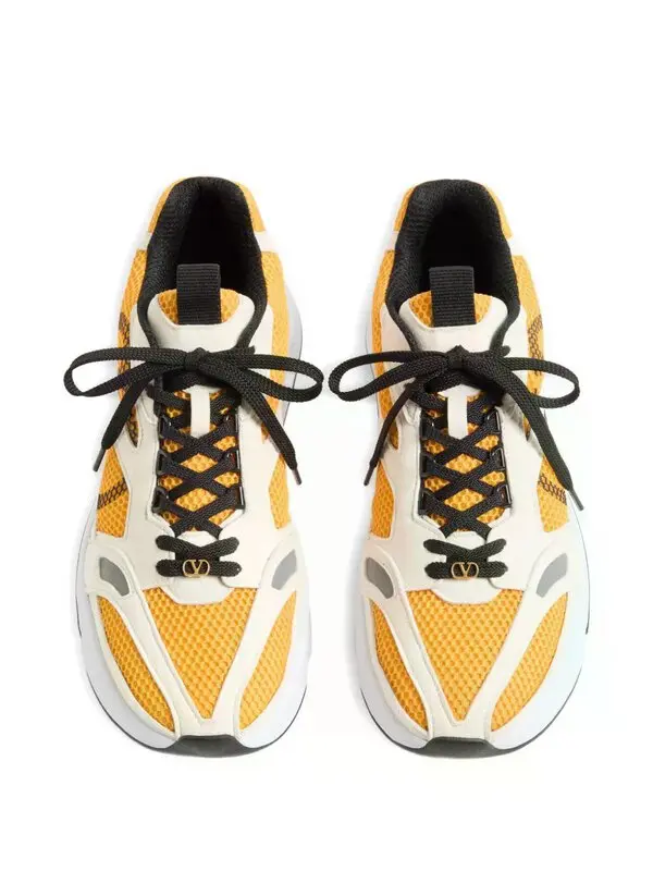 Valentino Garavani Demivee Sneakers - Yellow