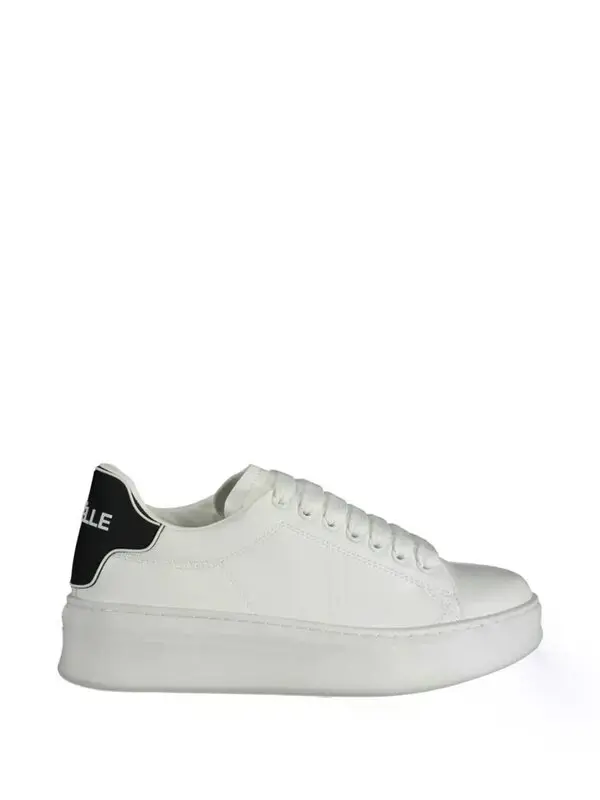 GAELLE Platform Leather Sneakers - White