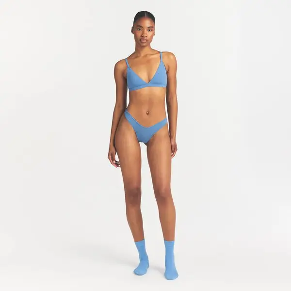 SKIMS Dipped Front Thong | Blue | | Fits Everybody - Arctic
