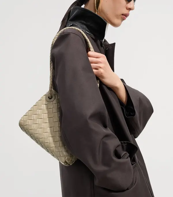 Bottega Veneta Mini Leather Andiamo Top-handle Bag - Neutral