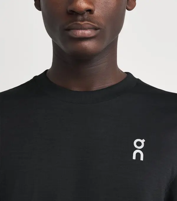 On Train Graphic T-shirt